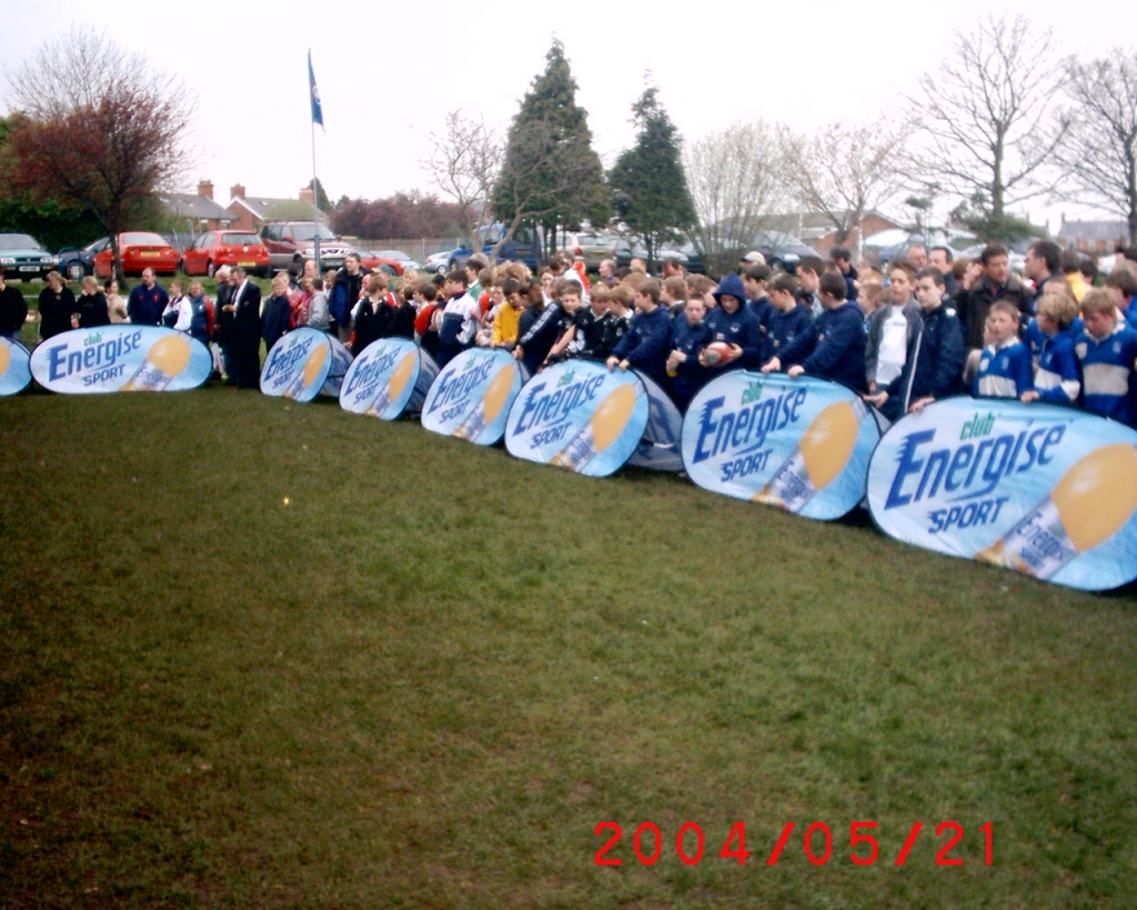 Continuous, Individual & Eyeleted Banners – Synergy Outstanding Branding